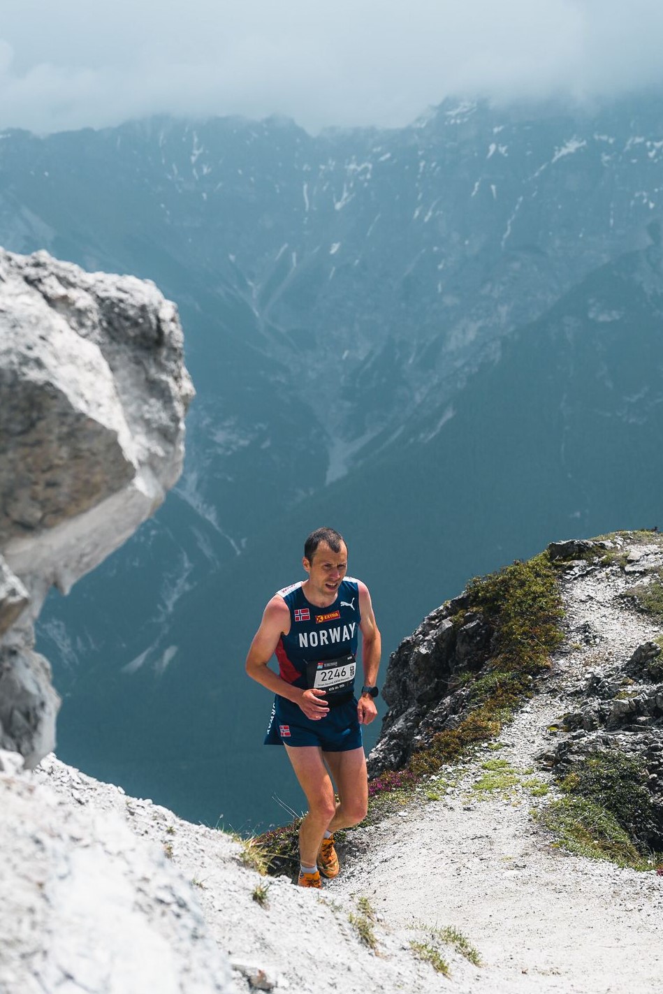 Angermund and Geoffray take the Short Trail titles at the World ...