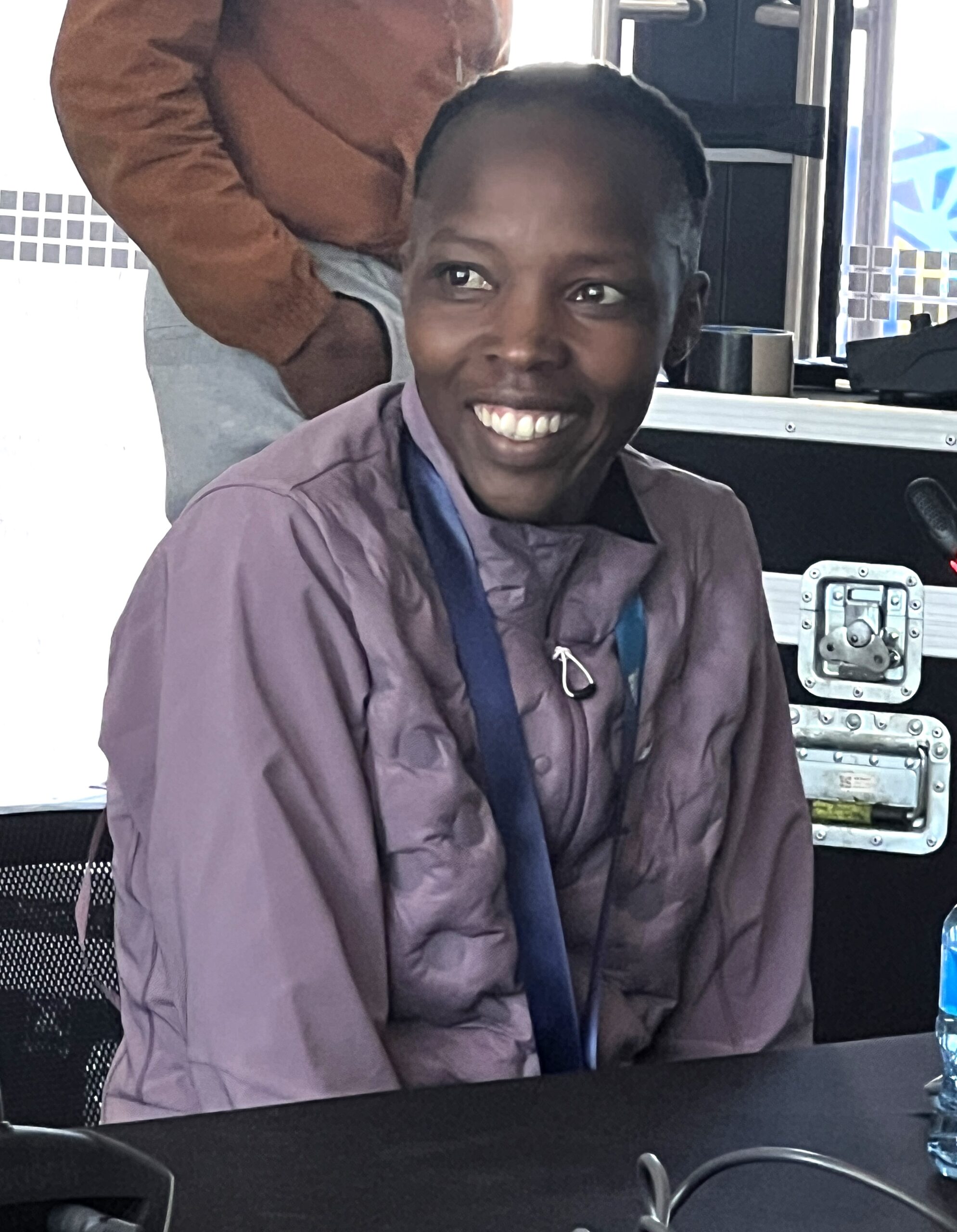 Xaba and Tola re-write the record books at Sanlam's Cape Town Marathon ...